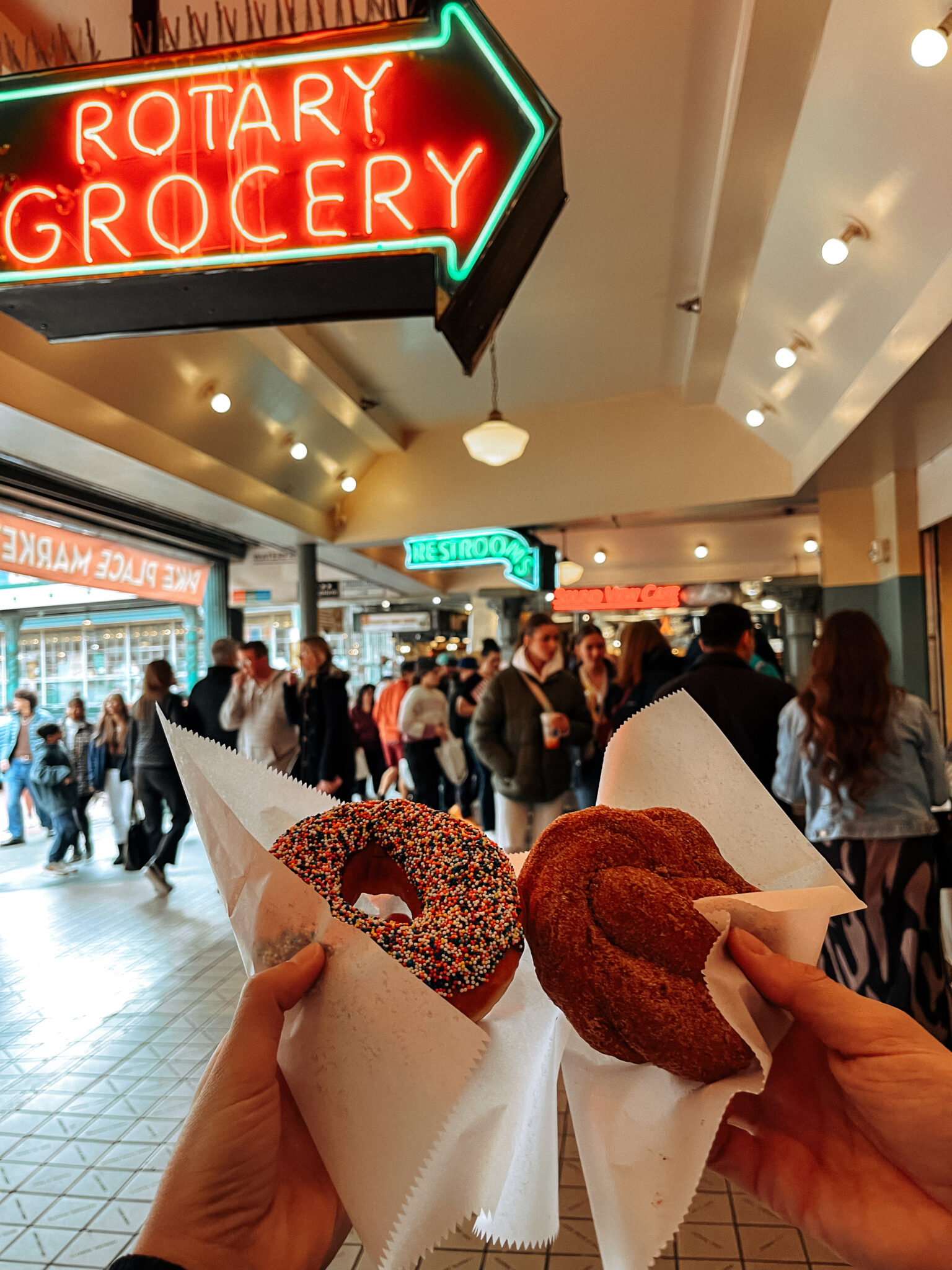 24 Hours In Seattle, Washington - sydney domanski
